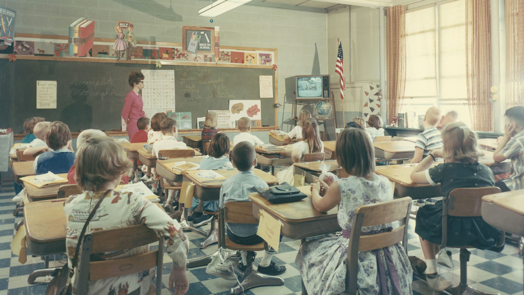 Public Broadcasting, Early Public Television, and Philanthropy - REsource