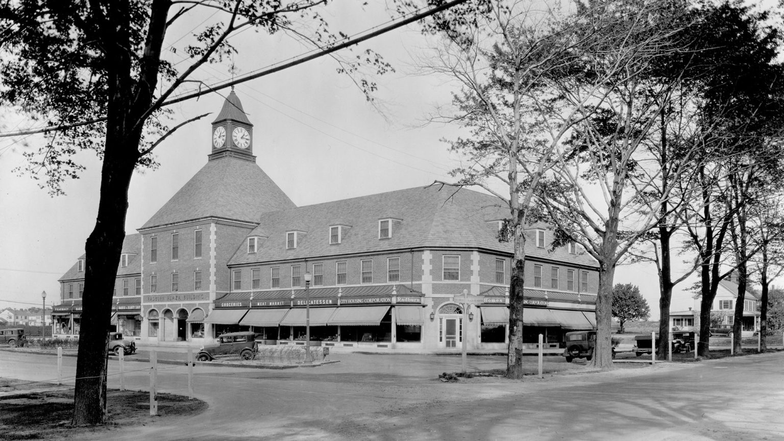 Photos: Radburn, New Jersey. A Planned Community in the 1920s - REsource