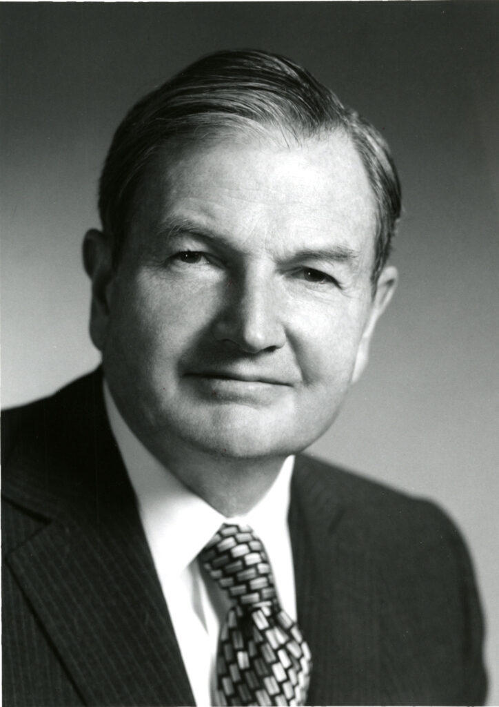 Photo Essay: Building the World Trade Center in Lower Manhattan - REsource