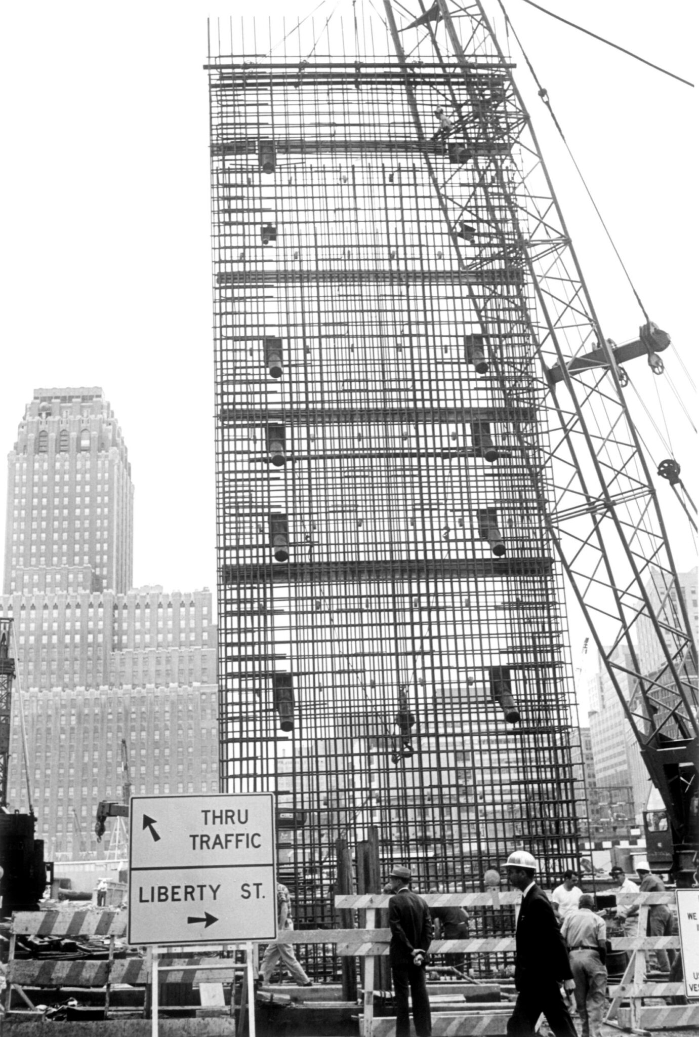 Photo Essay: Building the World Trade Center in Lower Manhattan - REsource